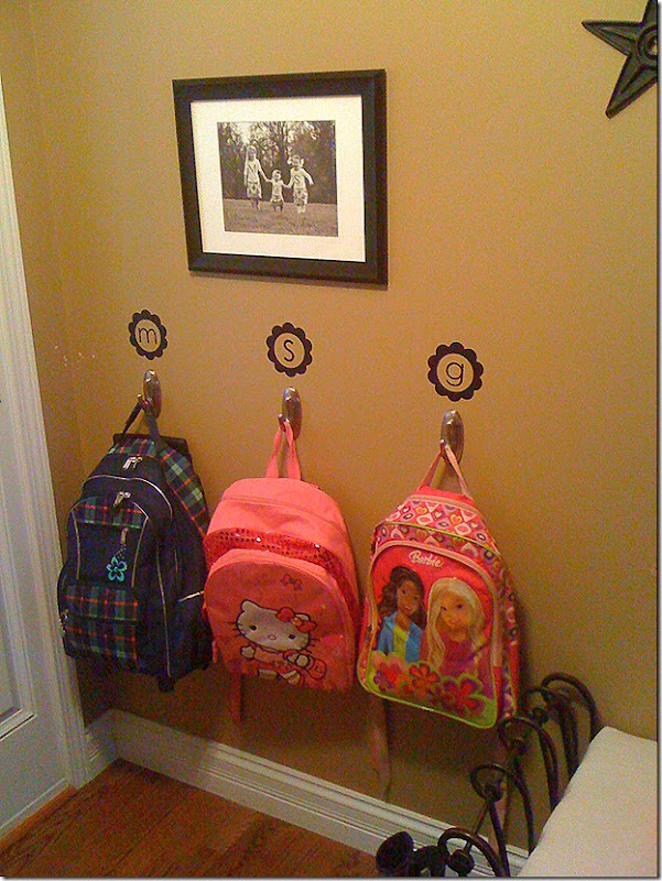 Haus of Girls: Get Organized with a Backpack Nook :: A Giveaway